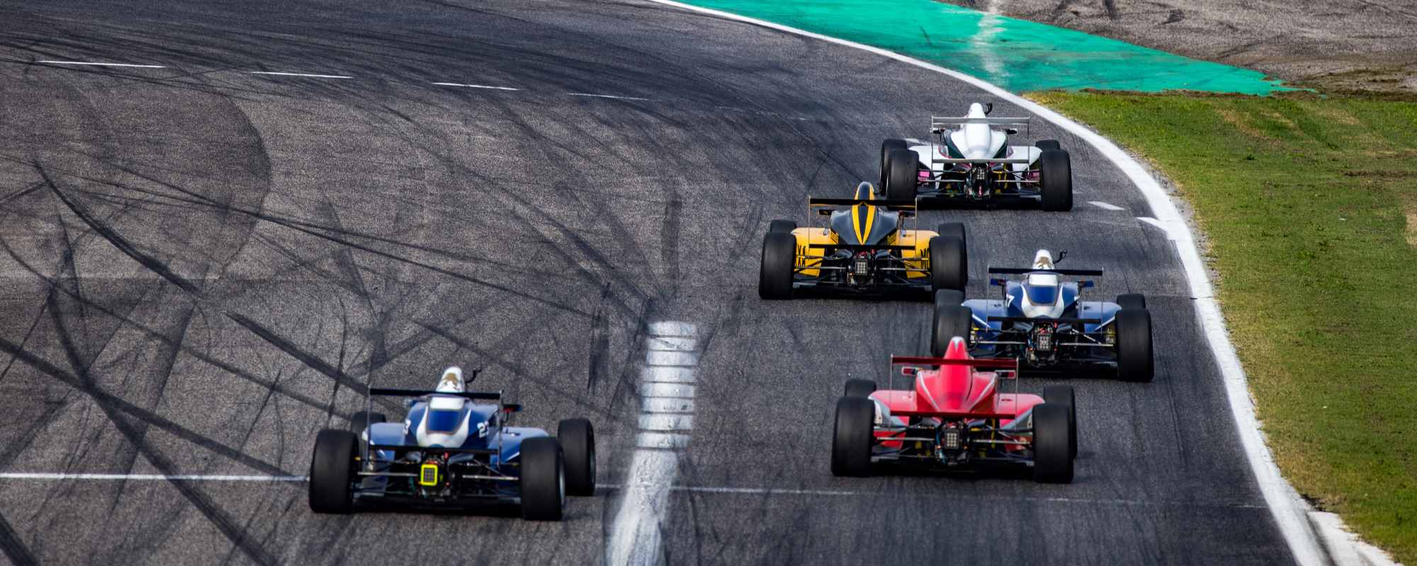 7 Iconic European Race Tracks: A Supercar Enthusiast’s Guide - SCC ...